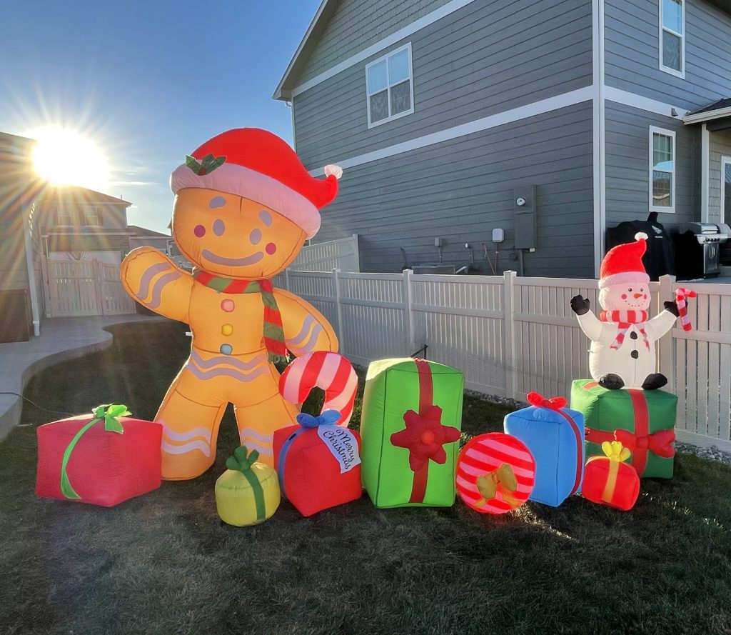 Yardables USA – Yard Inflatables for Rent for Every Occasion