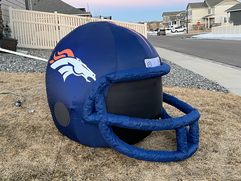 Yardables USA – Yard Inflatables for Rent for Every Occasion